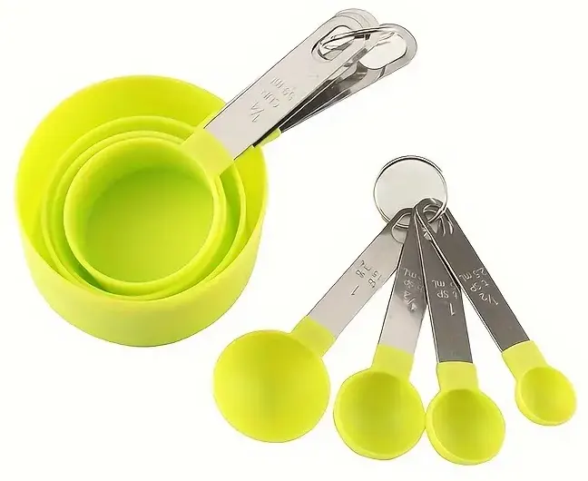Standard cups and spoons set with stainless handles, 8 pieces, green ...
